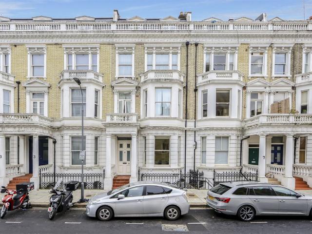 Castletown Road W14, 2 bed flat to rent, £2,500 pcm | PrimeLocation