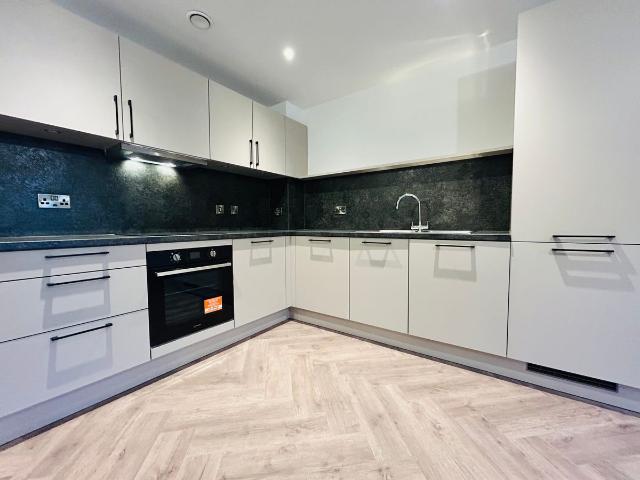 Castleward Boulevard, Derby DE1, 1 bed flat to rent, £900 pcm | PrimeLocation
