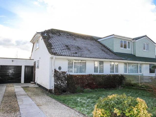 Castlewood Close, Clevedon 3 bed semi detached bungalow to rent £1,550 pcm £358 pw