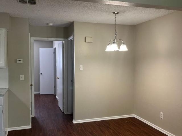 Castlewood 2 Bedroom Apartment for Rent at 310 Castlewood Dr, New Braunfels, TX 78130