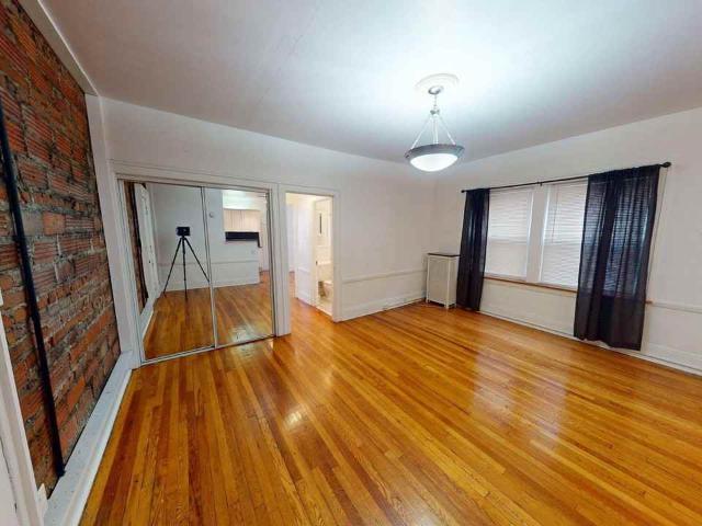 Castle 12479 Cedar Rd 1 Bedroom Apartment for Rent at 12479 Cedar Rd, Cleveland Heights, OH 44106 Cleveland Heights