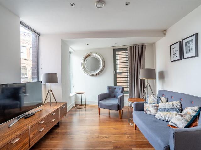 Castle Chambers, Clifford Street, York YO1, 1 bed flat to rent, £1,100 pcm | PrimeLocation