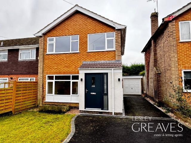 Castle Close, Calverton