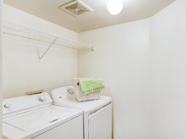 Castle Creek 1 Bedroom Apartment for Rent at 7000 132nd Pl Se, Newcastle, WA 98059