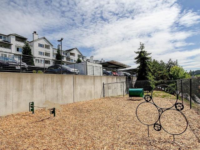 Castle Creek 2 Bedroom Apartment for Rent at 7000 132nd Pl Se, Newcastle, WA 98059