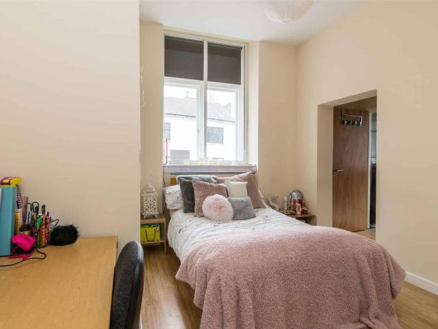 Castle Gate Haus, Nottingham Has an Apartment