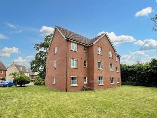 Castle Gardens, Kesgrave, 2 Bedroom Flat