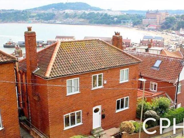 Castle Gardens, Scarborough, 3 Bedroom Detached