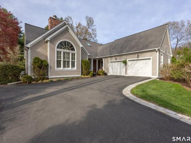 Castle Glenn, Cheshire, Condo For Sale