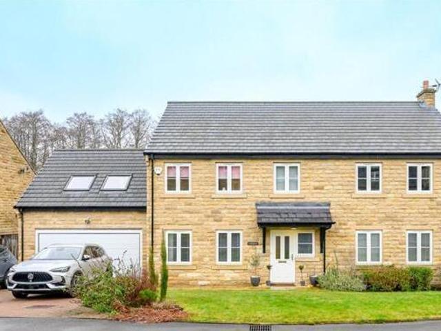 Castle Fields, Bardsey, 5 Bedroom Detached