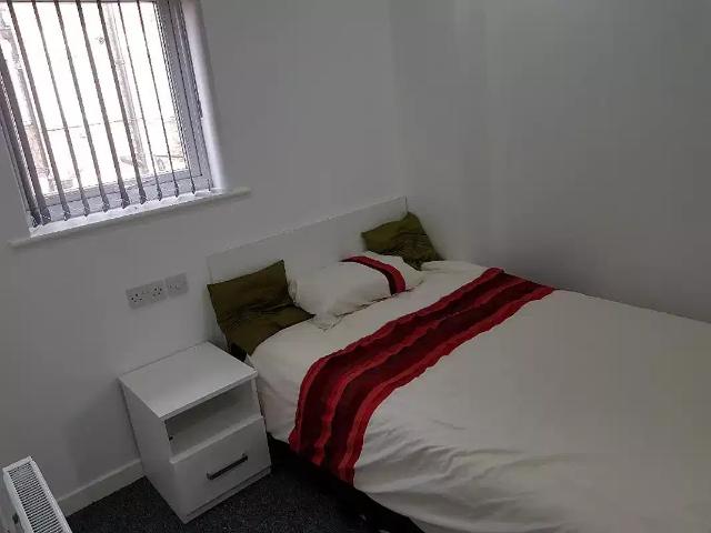 Castle House, Leicester Student Accommodation | Amber