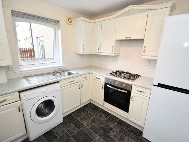 Castle Heather Drive, Inverness IV2, 2 bed flat to rent, £825 pcm | PrimeLocation
