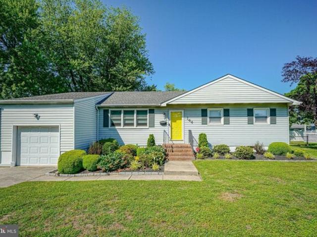 Castle Heights Ave, Pennsville, Home For Sale