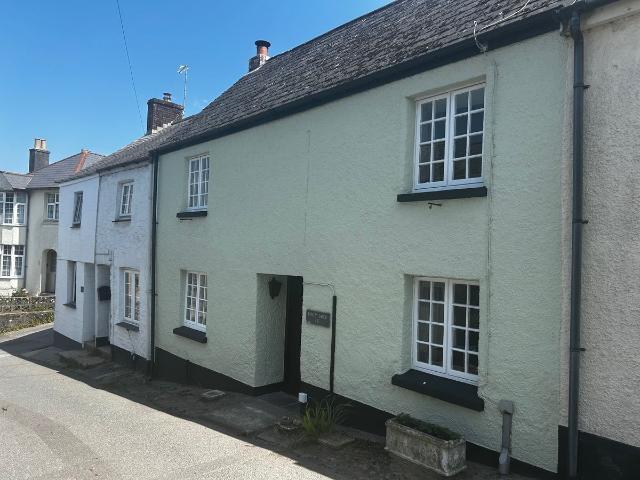 Castle Hill, Lostwithiel PL22, 3 bed cottage to rent, £975 pcm | PrimeLocation