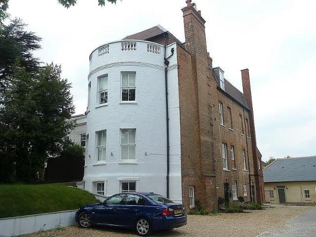Castle Hill, Reading RG1, 1 bed flat to rent, £1,250 pcm | PrimeLocation