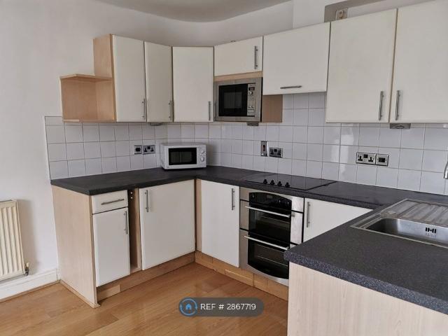 Castle Hill, Reading RG1, 1 bed flat to rent, £999 pcm | PrimeLocation