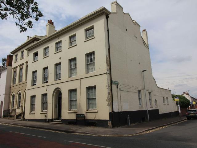 Castle Hill, Reading RG1, 2 bed flat to rent, £1,350 pcm | PrimeLocation