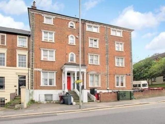 Castle Hill, Reading RG1, Studio to rent, £800 pcm | PrimeLocation