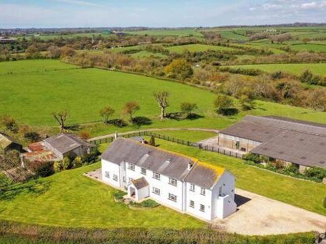 Castle Lodge Farm, Llancarfan, 4 Bedroom Detached