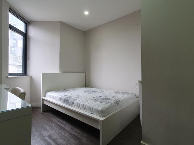 Castle Lane, Cardiff CF24, Room to rent, £625 pcm | PrimeLocation