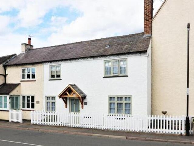 Castle Street, Melbourne, 3 Bedroom Cottage