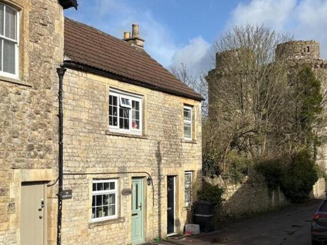Castle Street, Nunney, 2 Bedroom Terraced
