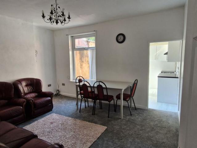 Castle Street, Bolton, Lancashire BL2, 2 bed terraced house to rent, £895 pcm | PrimeLocation