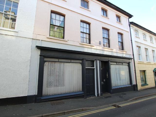 Castle Street, Brecon LD3, 1 bed flat to rent, £600 pcm | PrimeLocation