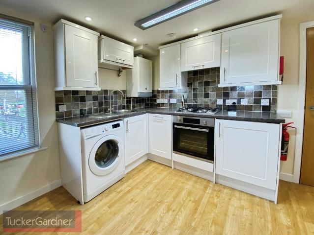 Castle Street, Cambridge CB3, 2 bed flat to rent, £1,550 pcm | PrimeLocation