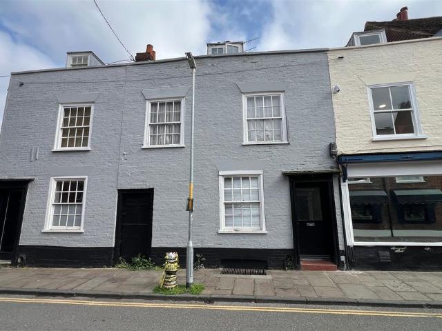 Castle Street, Canterbury Ref 1203 CT1, Room to rent, £543 pcm | PrimeLocation