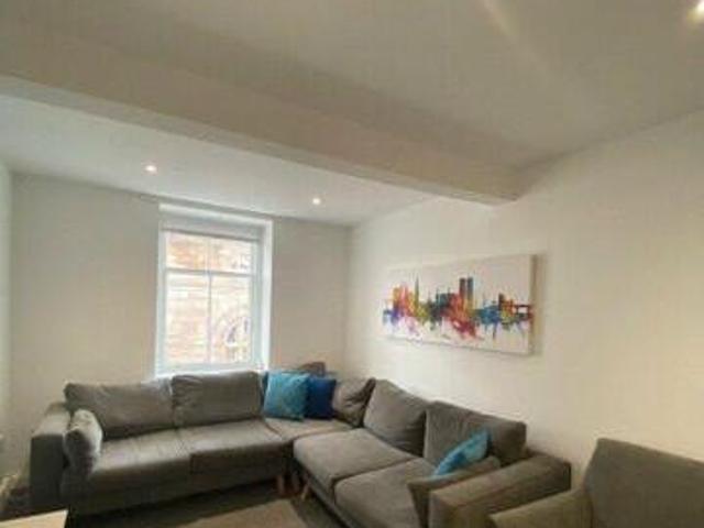 Castle Street, City Centre, 1 Bedroom Property