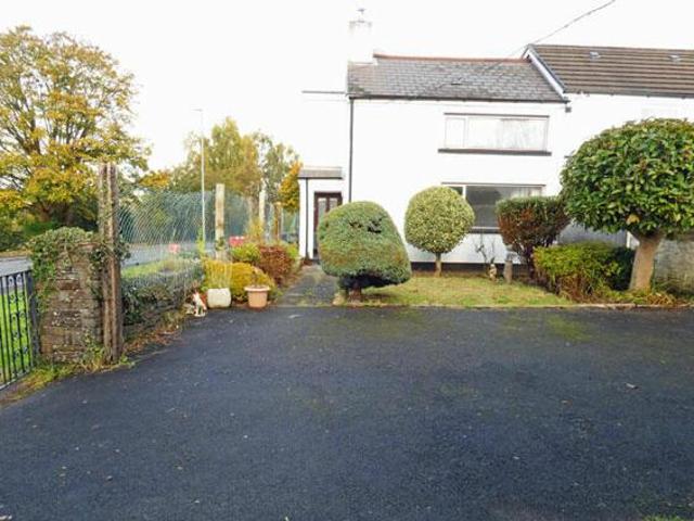 Castle Street, Fleur De Lis, 3 Bedroom Semi detached