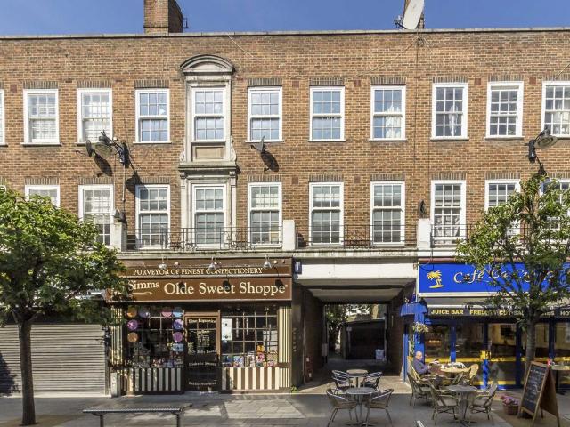 Castle Street, Kingston Upon Thames KT1, 3 bed flat to rent, £2,150 pcm | PrimeLocation