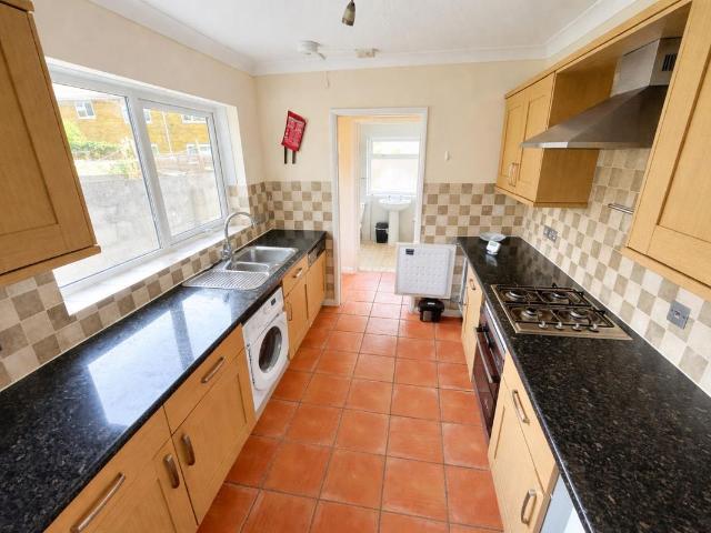 Castle Street, Southampton SO14, 4 bed property to rent, £2,000 pcm | PrimeLocation