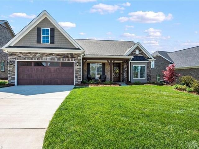 Castle Pond Dr, Winston Salem, Home For Sale