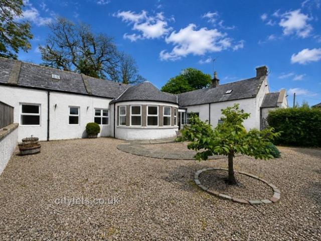 Castle Road, Aberdeenshire