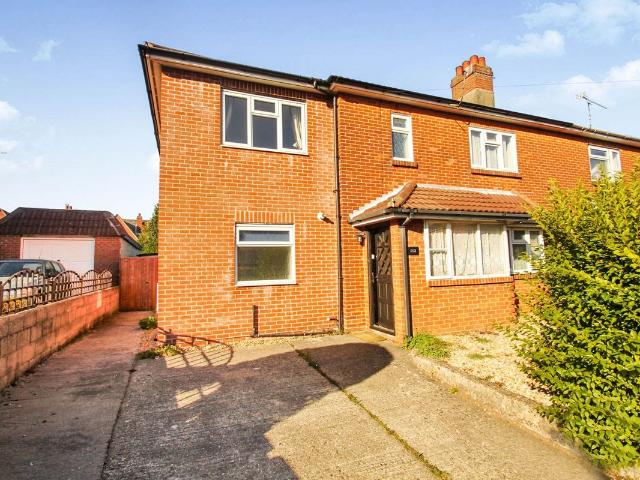 Castle Road, Bournemouth BH9, 6 bed property to rent, £3,300 pcm | PrimeLocation