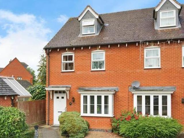 Castle Road, Castle Gresley, 3 Bedroom Semi detached