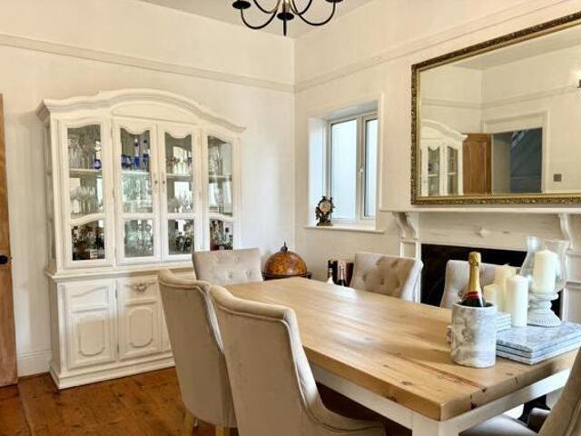 Castle Road, Isle Of Wight, 4 Bedroom Detached