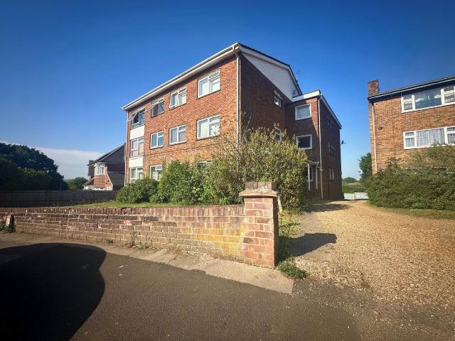 Castle Road, Southampton, Hampshire SO18, 2 bed flat to rent, £1,200 pcm | PrimeLocation