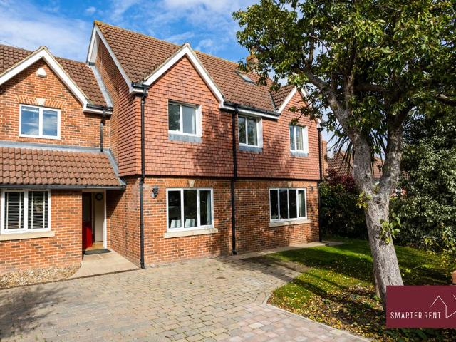 Castle Way, Wimbledon SW19, 5 bed detached house to rent, £10,200 pcm | PrimeLocation