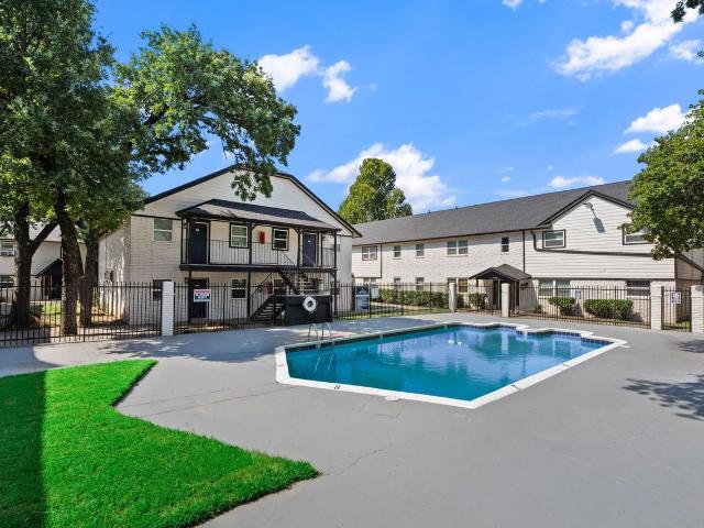 Castle Tower Apartments | Renovated Homes in Northwest Oklahoma City 1 Bedroom Apartment for Rent at 5518 Nw 23rd St, Oklahoma City, OK 73127 Windsor Forest