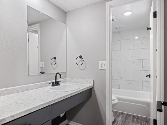 Castle Tower Apartments | Renovated Homes in Northwest Oklahoma City 2 Bedroom Apartment for Rent at 5518 Nw 23rd St, Oklahoma City, OK 73127 Windsor Forest