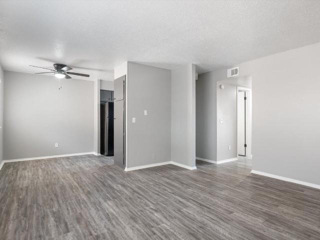 Castle Tower Apartments Studio Apartment for Rent at 5518 Nw 23rd St, Oklahoma City, OK 73127 Windsor Forest