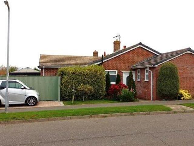 Castle View Gardens, Westham, 3 Bedroom Detached