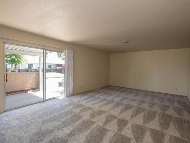 Castle Vista Senior Duplex Community York