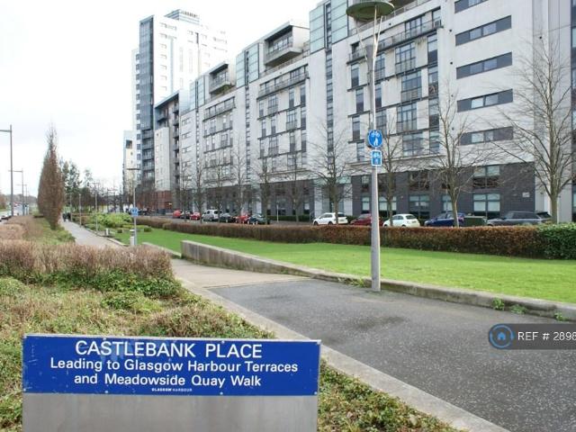 Castlebank Place, Glasgow City, G11 2 bed flat to rent £1,695 pcm £391 pw