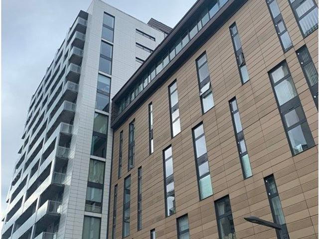 Castlebank Place, Glasgow G11, 2 bed flat to rent, £1,350 pcm | PrimeLocation