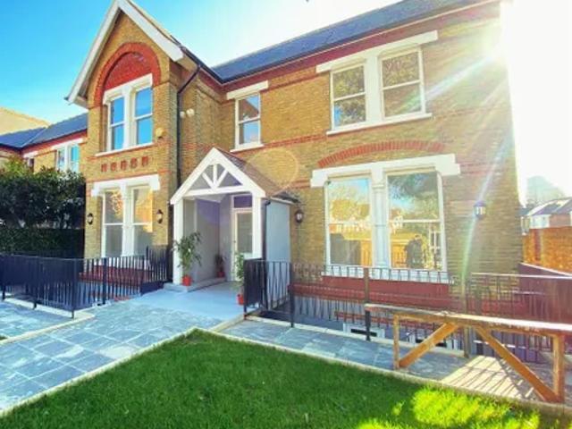 Castlebar Road, Eaton Rise, London, W5 2TF, United Kingdom | 3 bed apartment for rent #166900393 | Rentberry