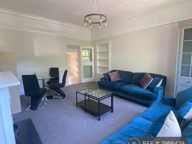 Castlebar Road, London, W5 1 bed flat to rent £1,995 pcm £460 pw
